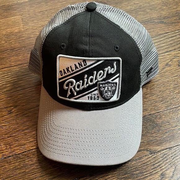 Fanatics | Accessories | Oakland Raiders Snapback | Poshmark